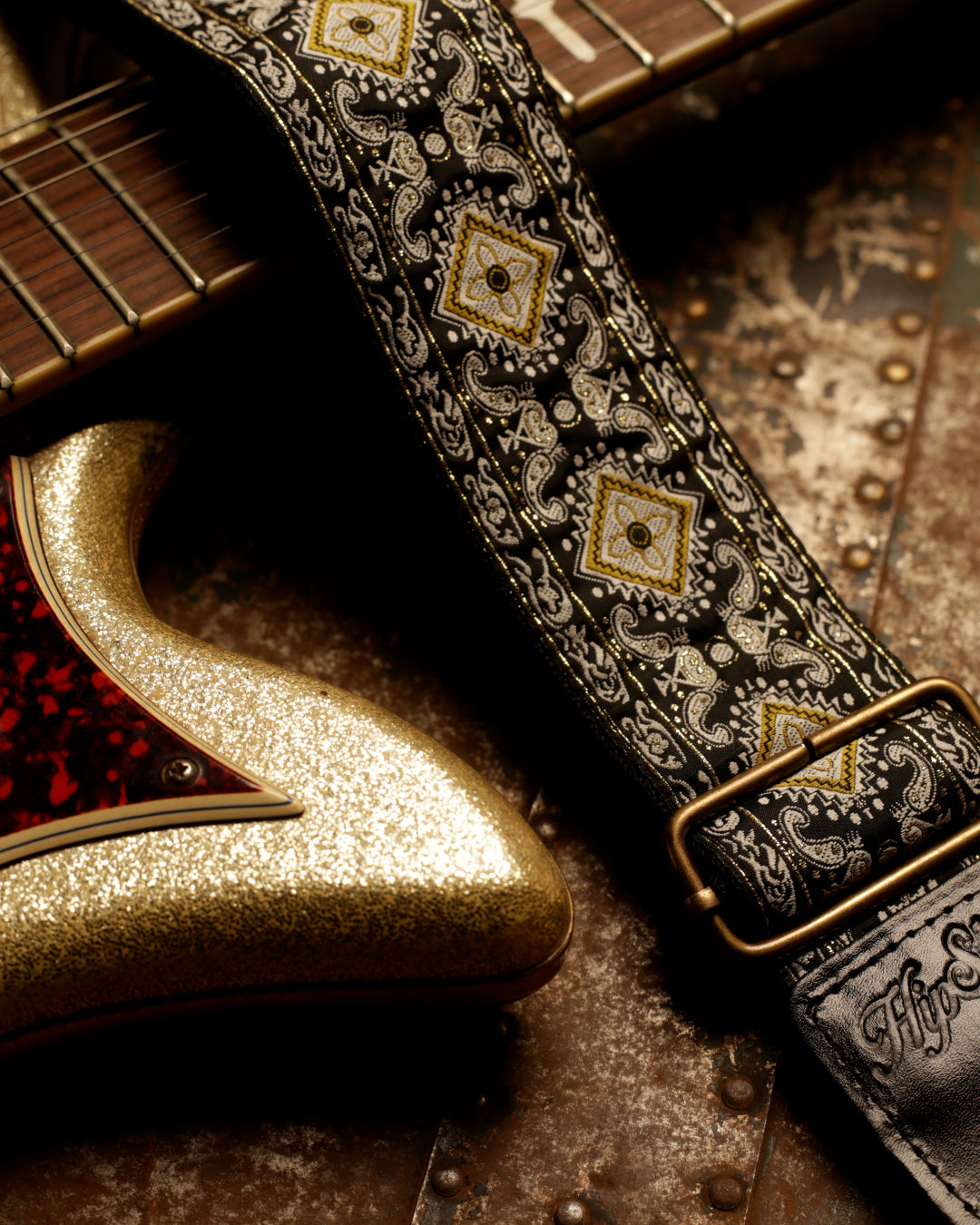 HipStrap: Premium Vintage-Inspired Guitar Straps, Camera Straps & More
